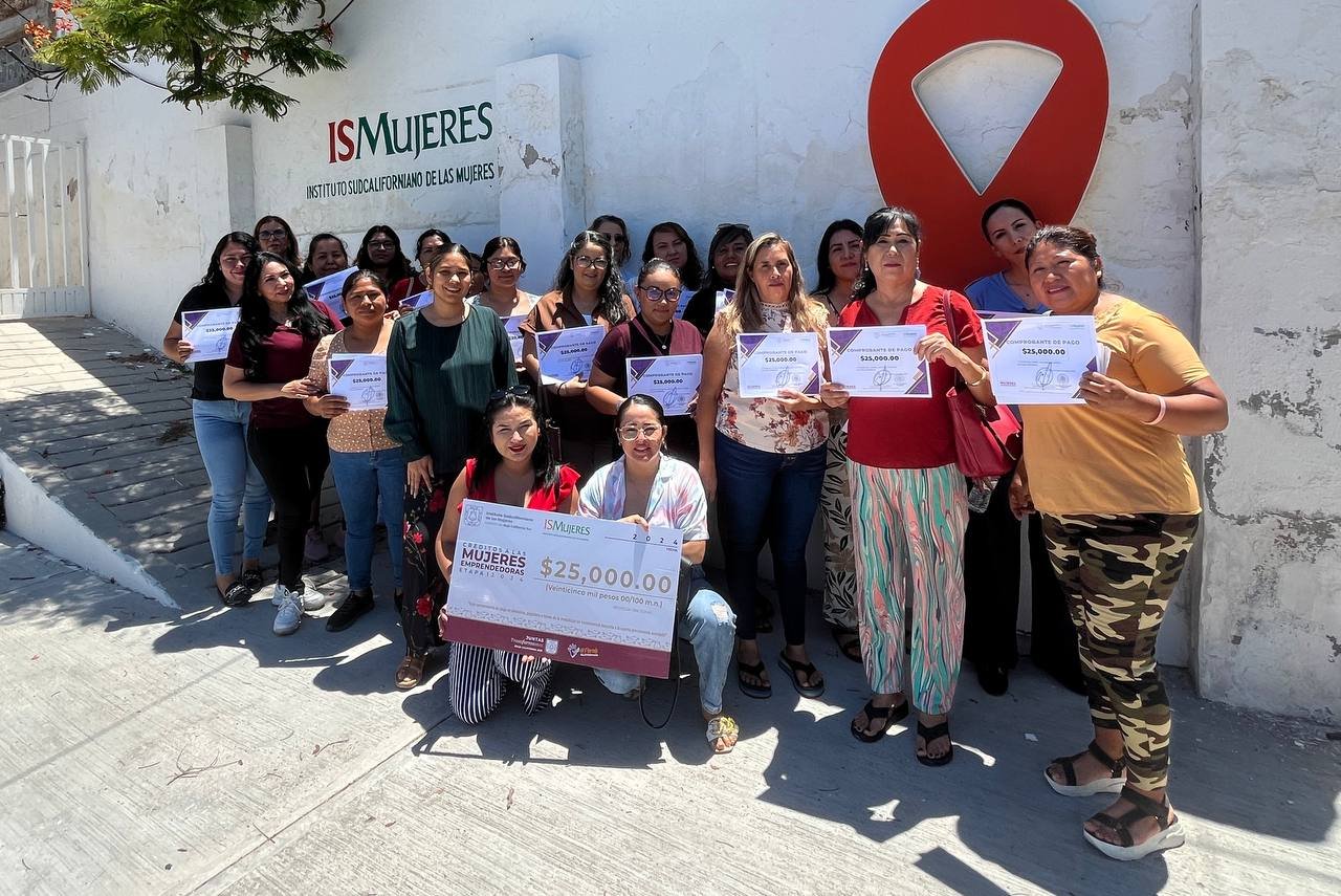 Inicia ISMujeres entrega de créditos a mujeres emprendedoras en La Paz ...