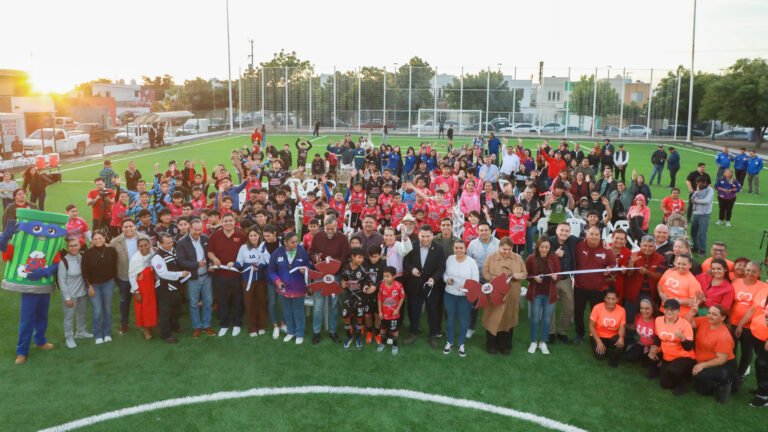 Entrega Milena Quiroga rehabilitación del Centro Impulso Miramar ...